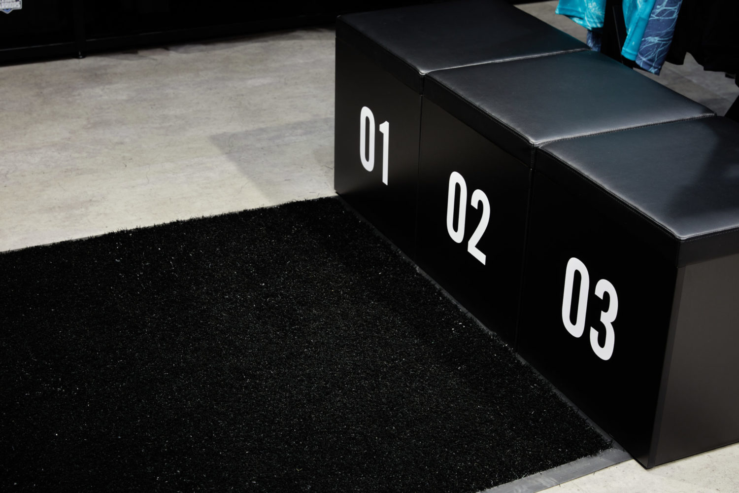 Greaves Sports, Glasgow - Design4Retail‎