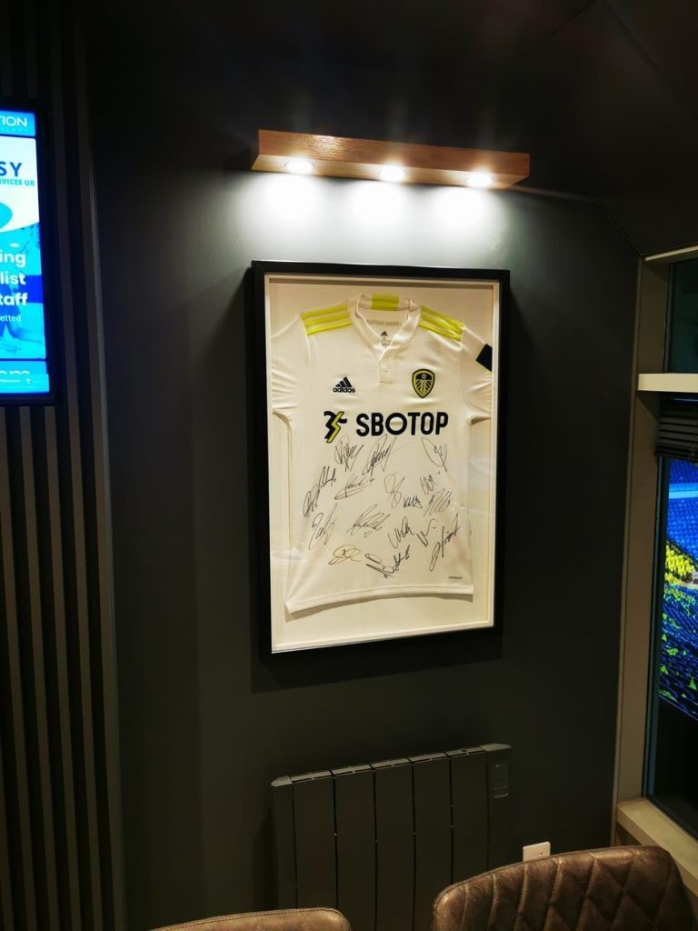 Leeds United FC Corporate Box - Design4Retail‎
